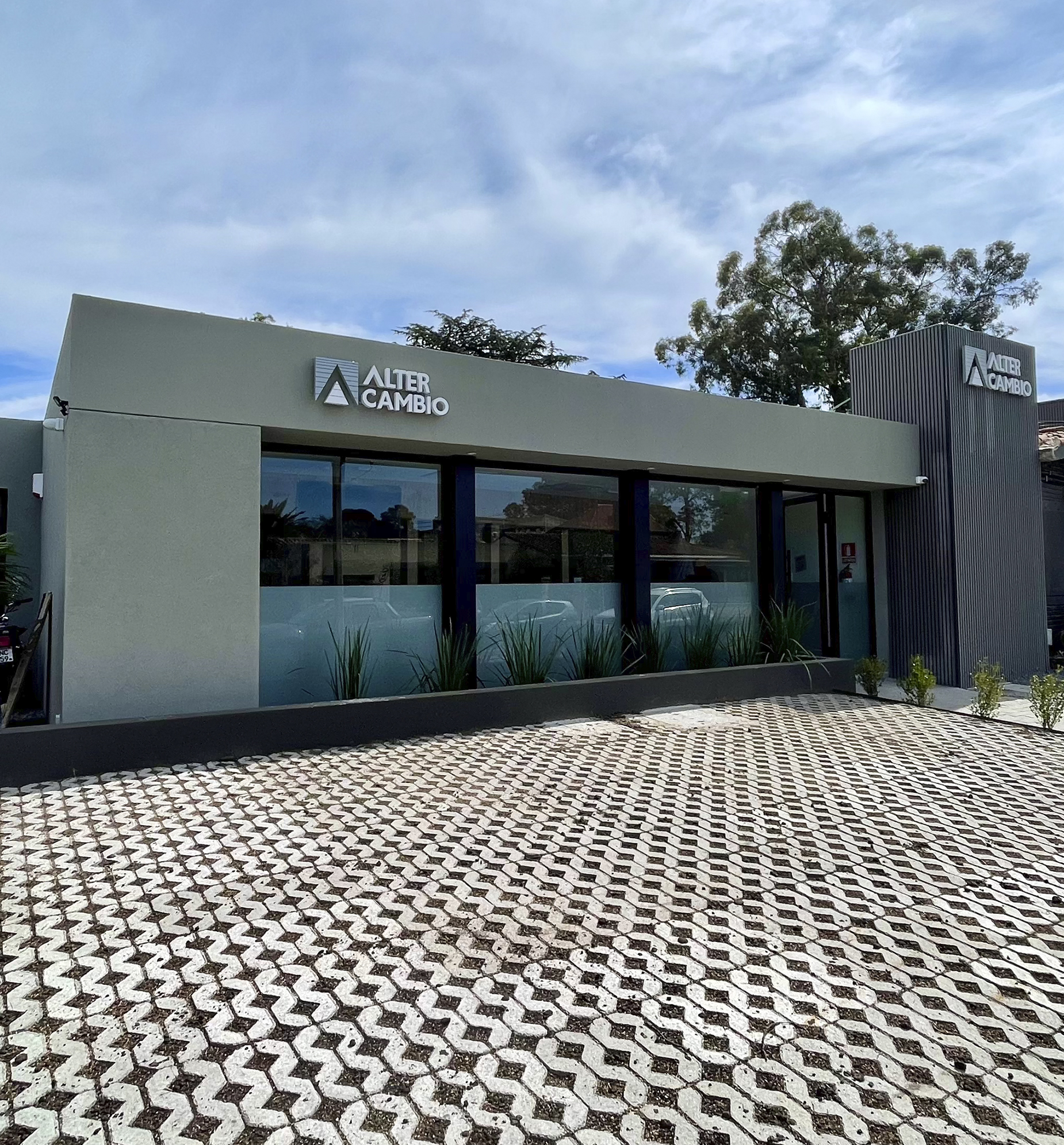 Precom - Construcción y montajes